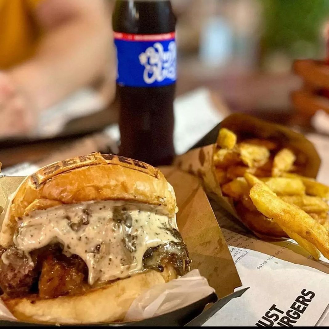 Top 6 Burger Points in Lahore 2023 | Pakistani Journal